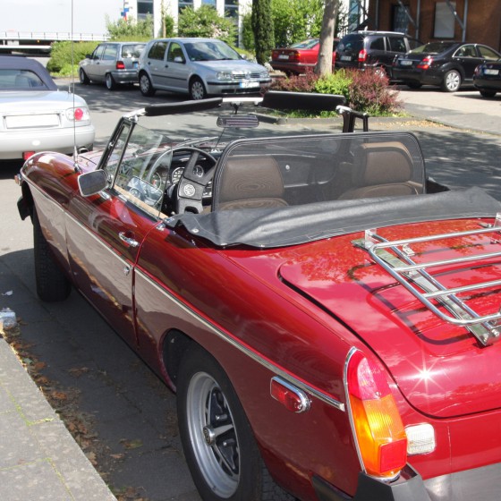 Wind deflector for MGB 1962-1980 and RV8 1993-1996 | Toplift – Open Sky ...